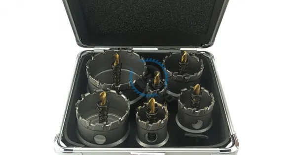 Set 6 carote cu vidia pentru metal cu burghiu din titan 22-65 mm, cutie ...